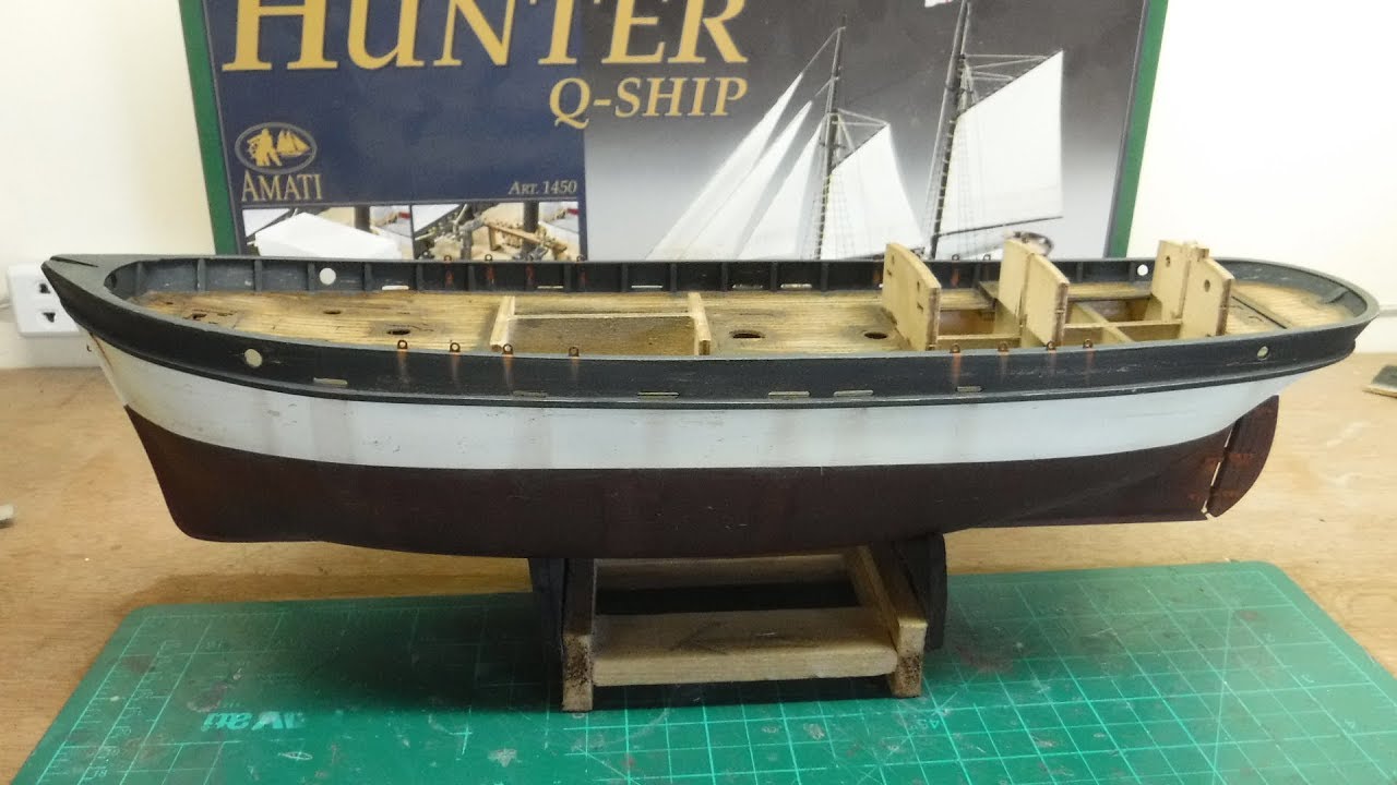 Amati Hunter Q Ship Part 5 - YouTube