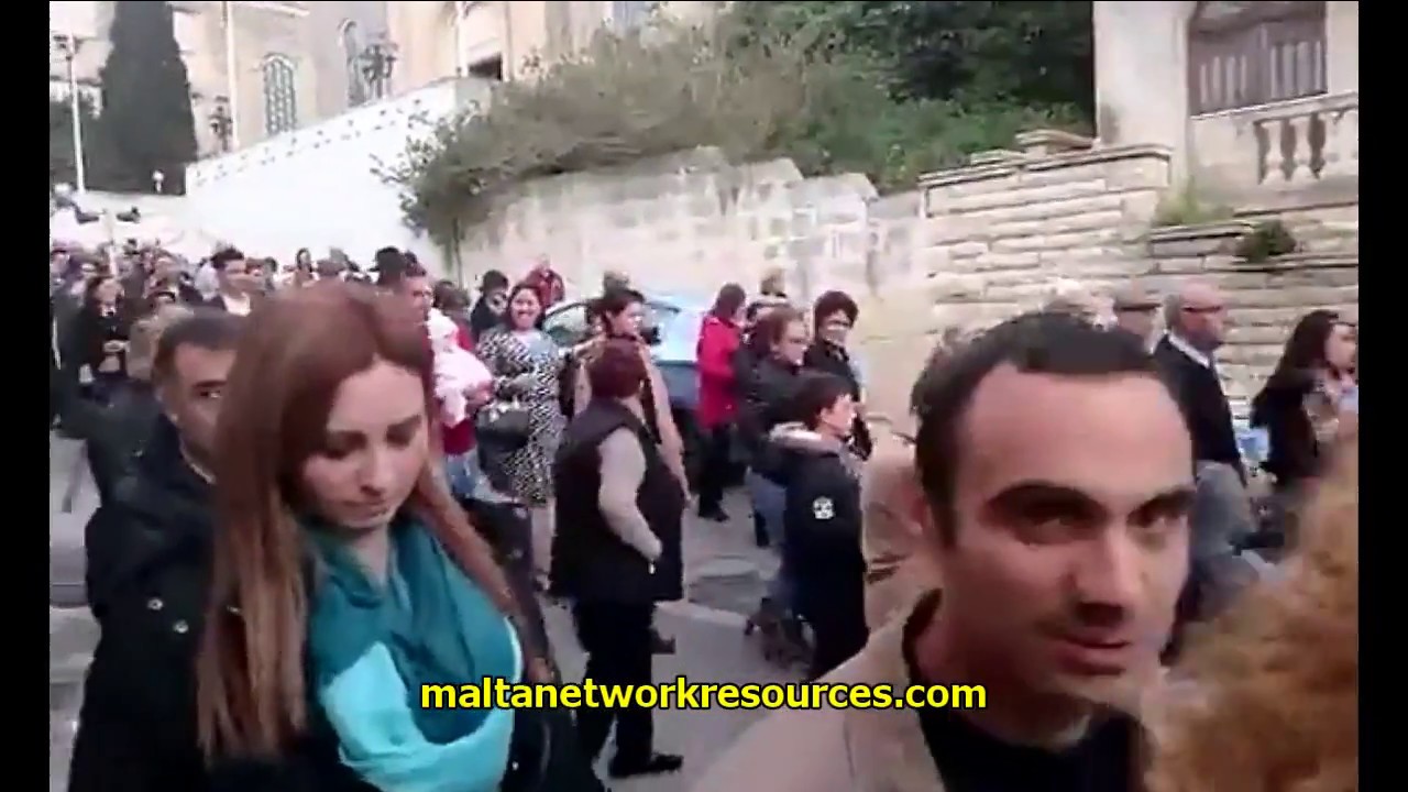 Duluri 2017 Procession for Our Lady of Sorrows in Ta' Xbiex Malta - YouTube