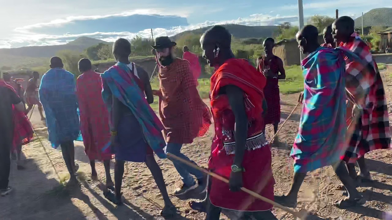 Maasai Mara .. Tribe’s welcome dance KENYA - YouTube