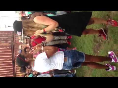 Dont wear a dress to a Festival .. Twerk Queen Louise Tuirning up at Kwakoe