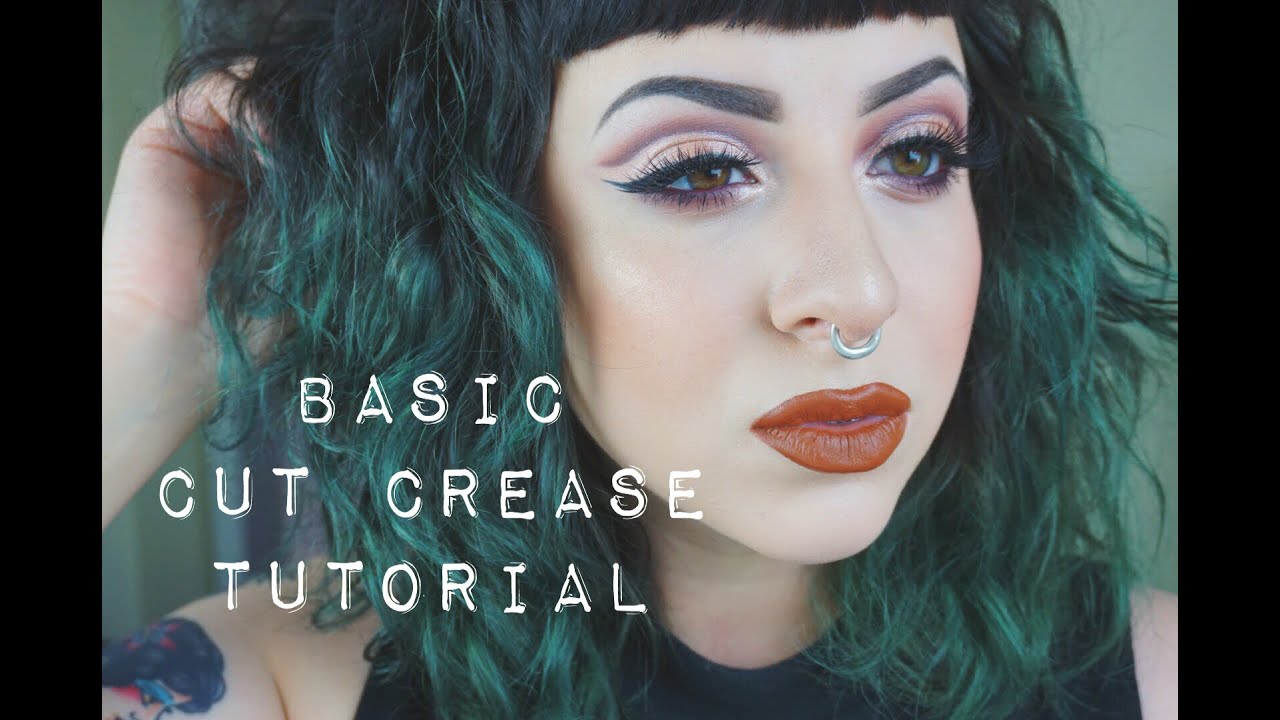 Basic Cut Crease Tutorial - YouTube