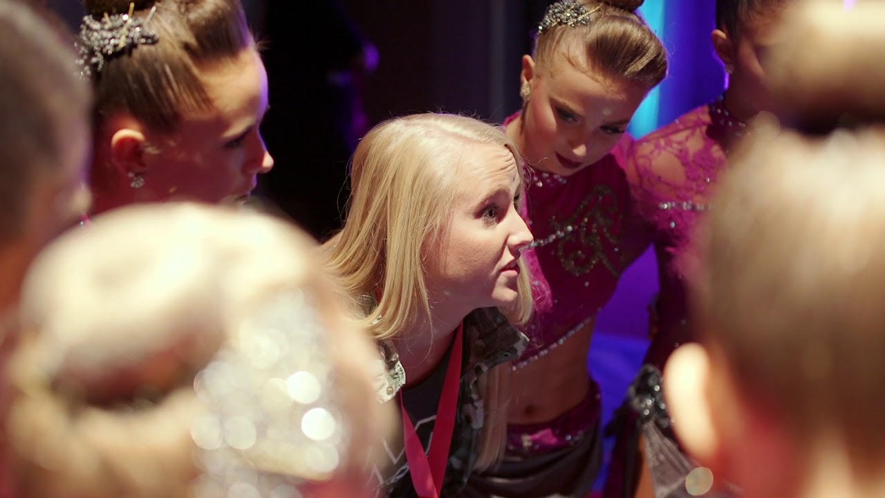Dance Backstage - YouTube