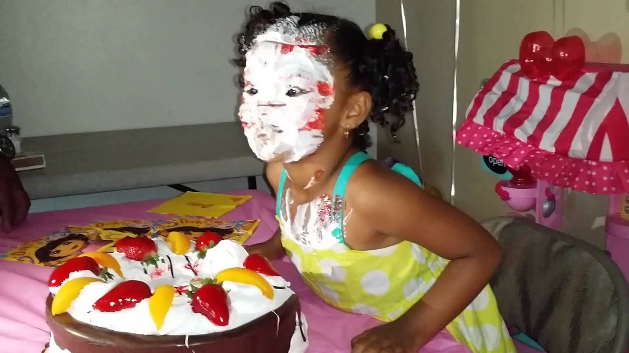 Best cake face video ever - YouTube