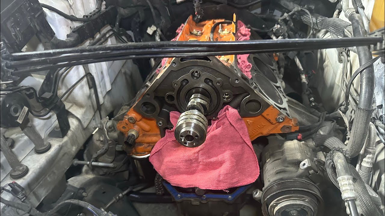 Installing A 392 Intake Manifold On My Cammed R/T Dodge Charger - YouTube