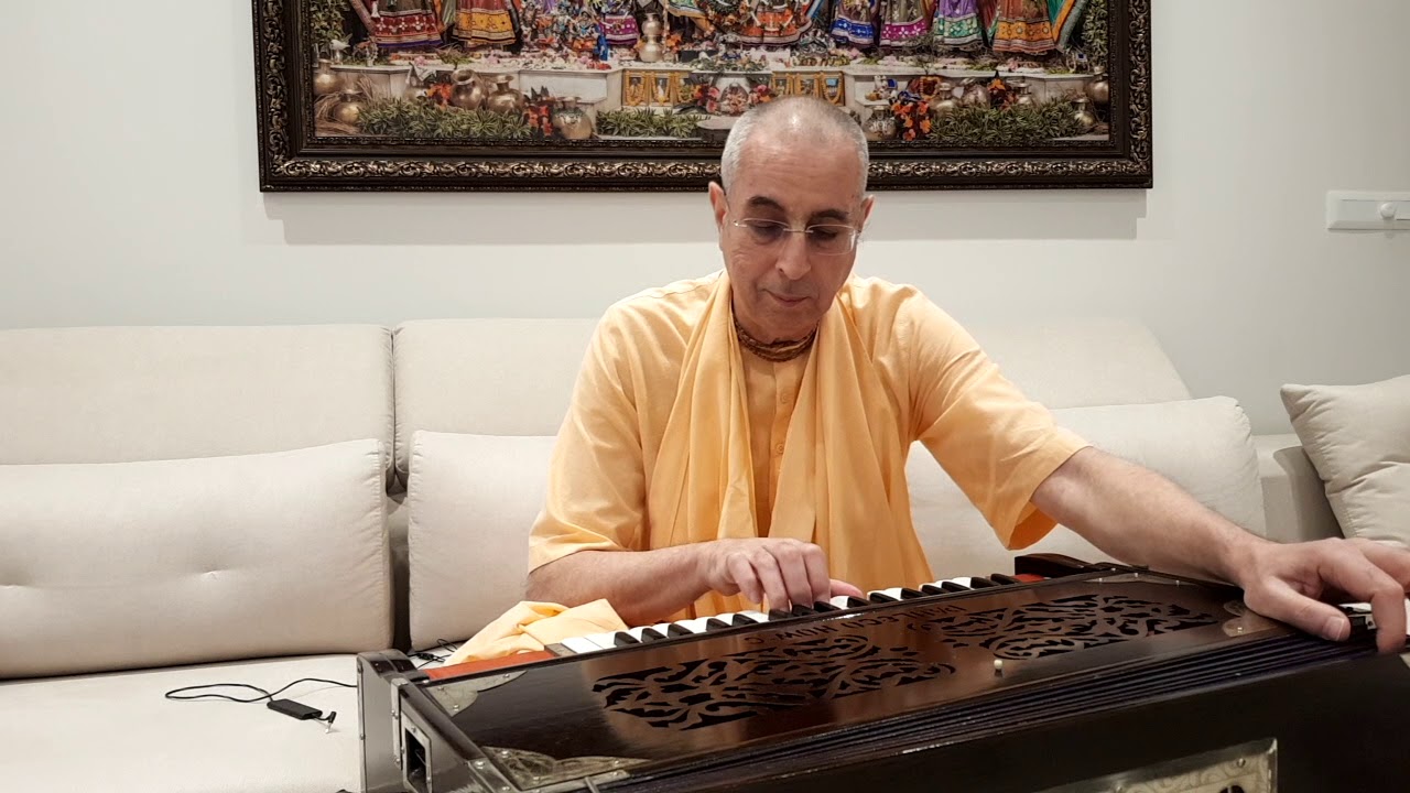 Bhajan - Sri Rupa Manjari Pada - YouTube