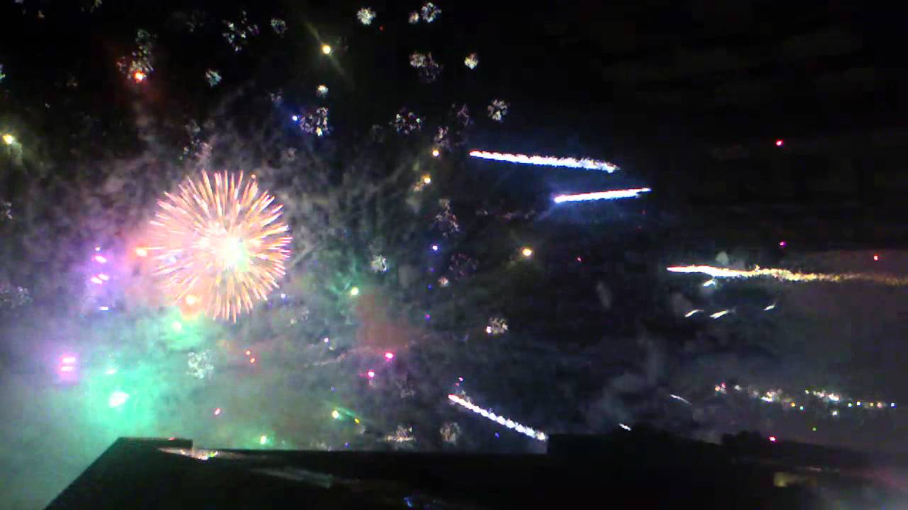 Traca final - YouTube