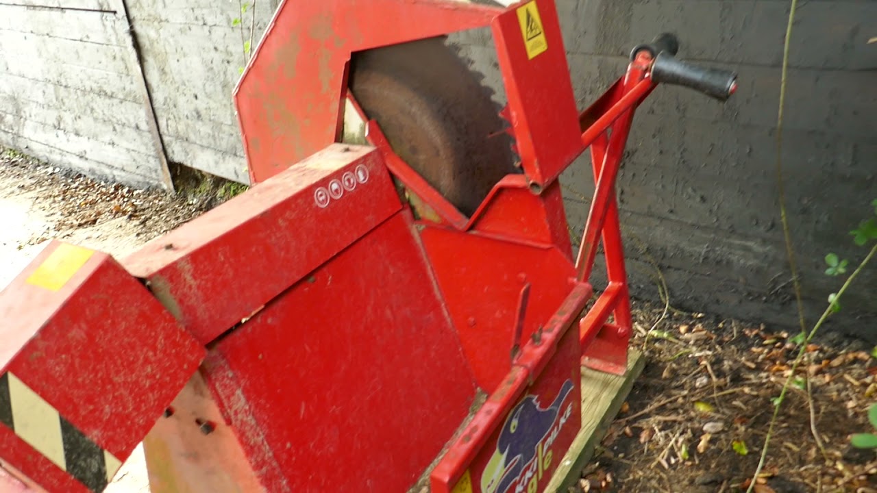 2007 HAKKI PILKE EAGLE WOOD PROCESSOR - YouTube