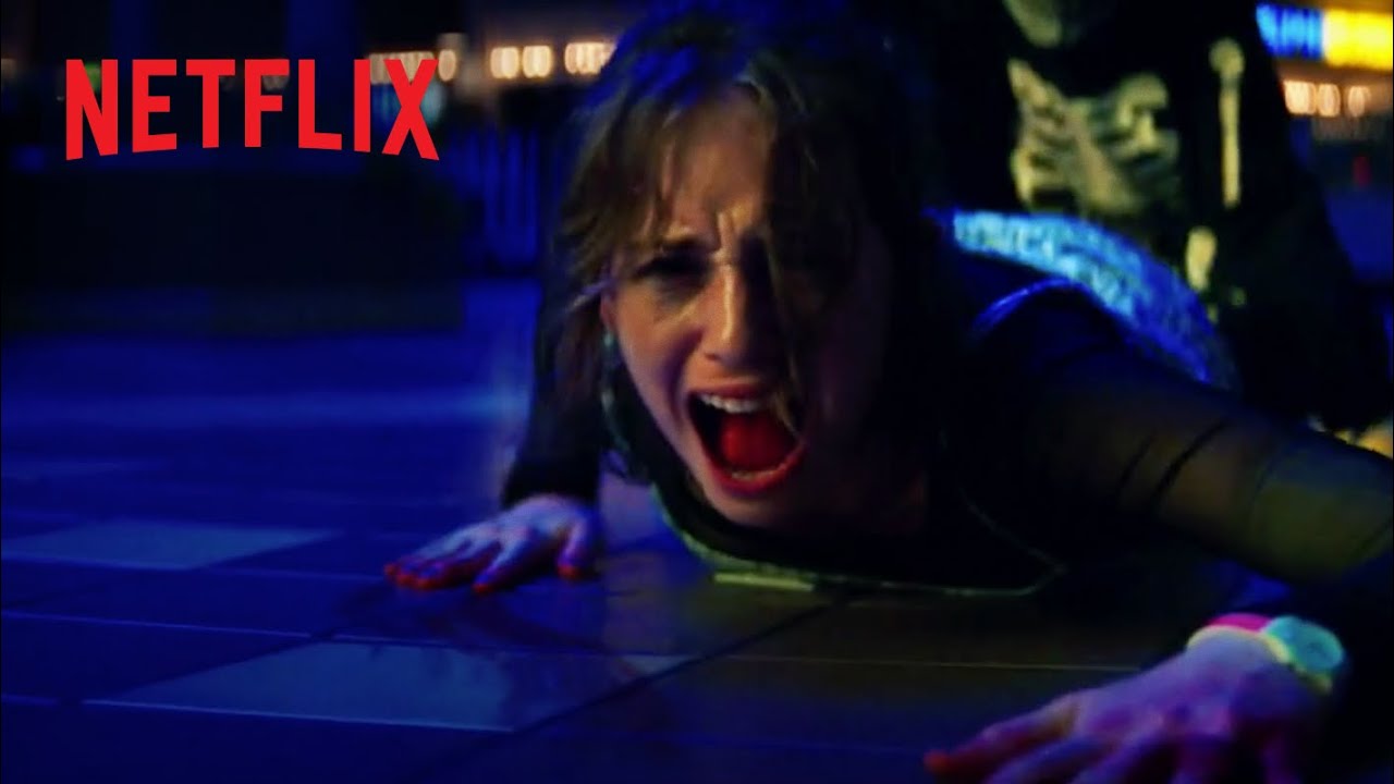Οδός Τρόμου | Τα 5 πρώτα λεπτά (αρχική σκηνή) | Netflix - YouTube