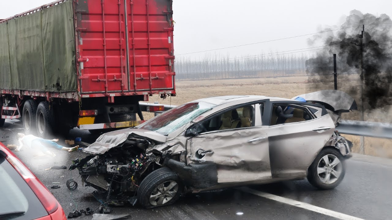 75 Shocking Car Crashes Compilation – Idiots in Cars Get Instant Karma ...