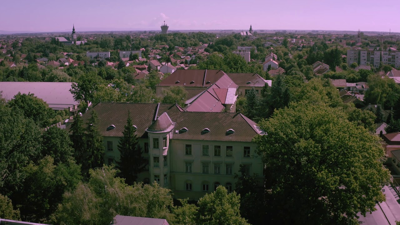 Eszterházy Károly Egyetem Jászberényi campus - YouTube