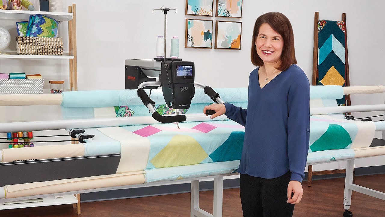 Quilt-Designerin Amanda Murphy stellt die neue BERNINA Q 16 PLUS vor ...