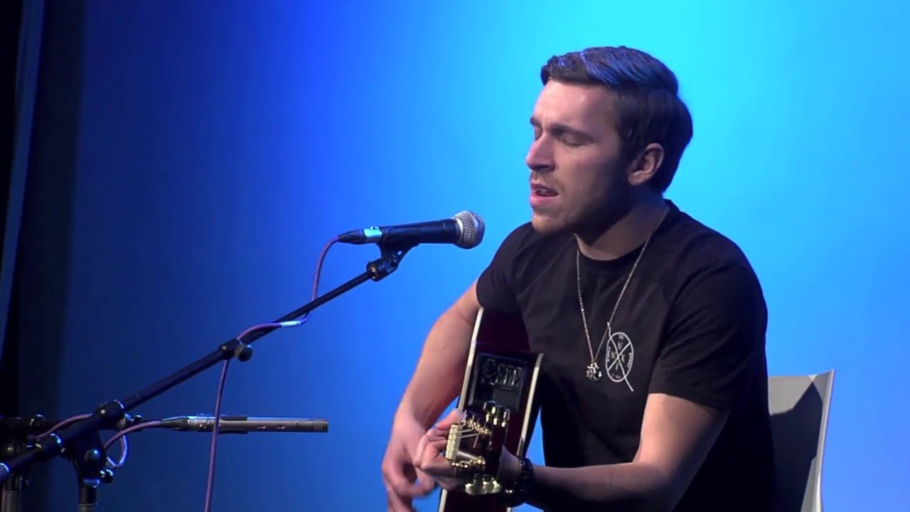 Andy Muscat - Make A Change (Live) - YouTube