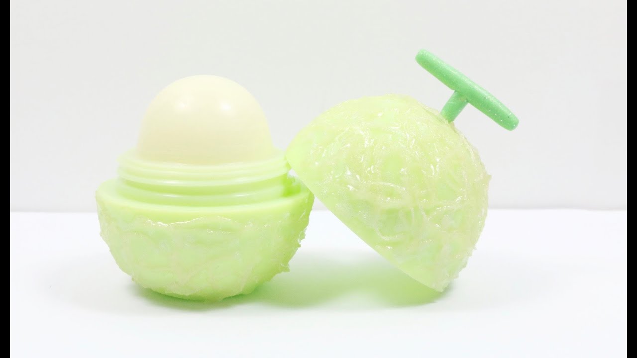[Fruit EOS Collab] Melon EOS Lip Balm ft. 2 Cats 1 Doll - YouTube