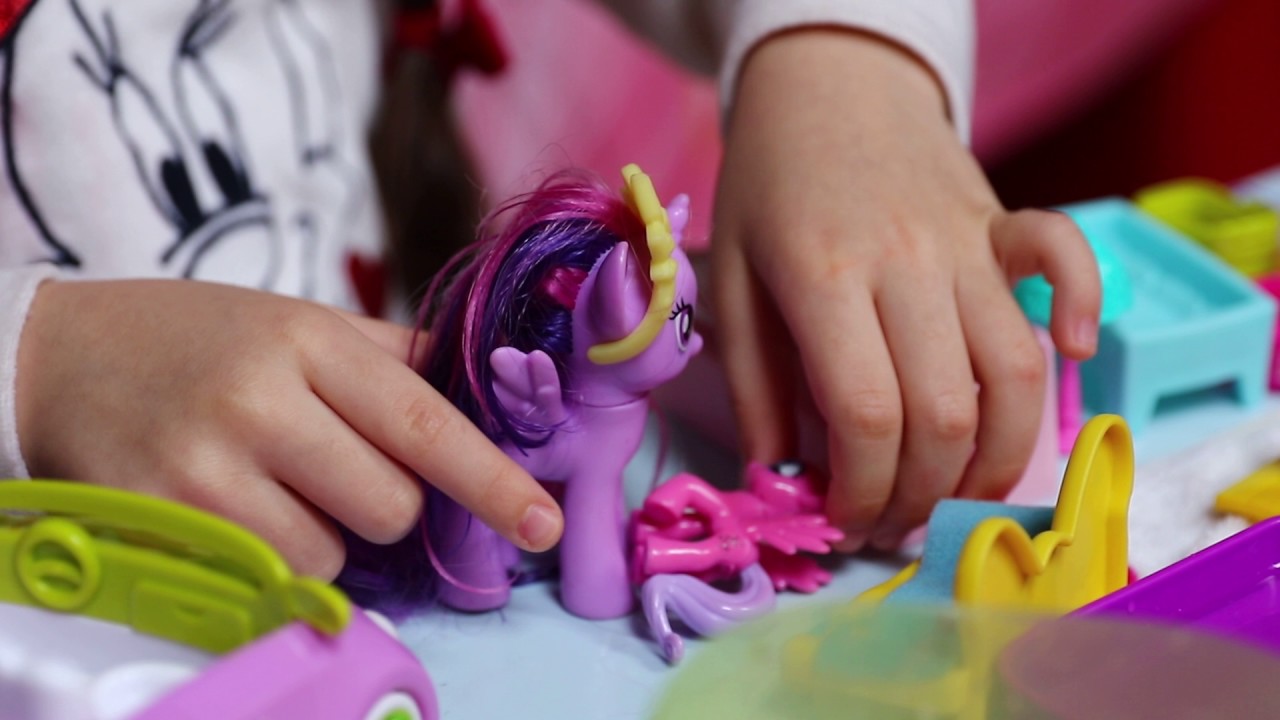 My little pony in limba romana - YouTube