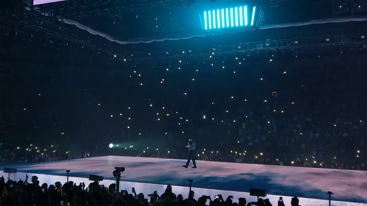 Drake - Elevate O2 Arena London ASSASSINATION Tour - YouTube