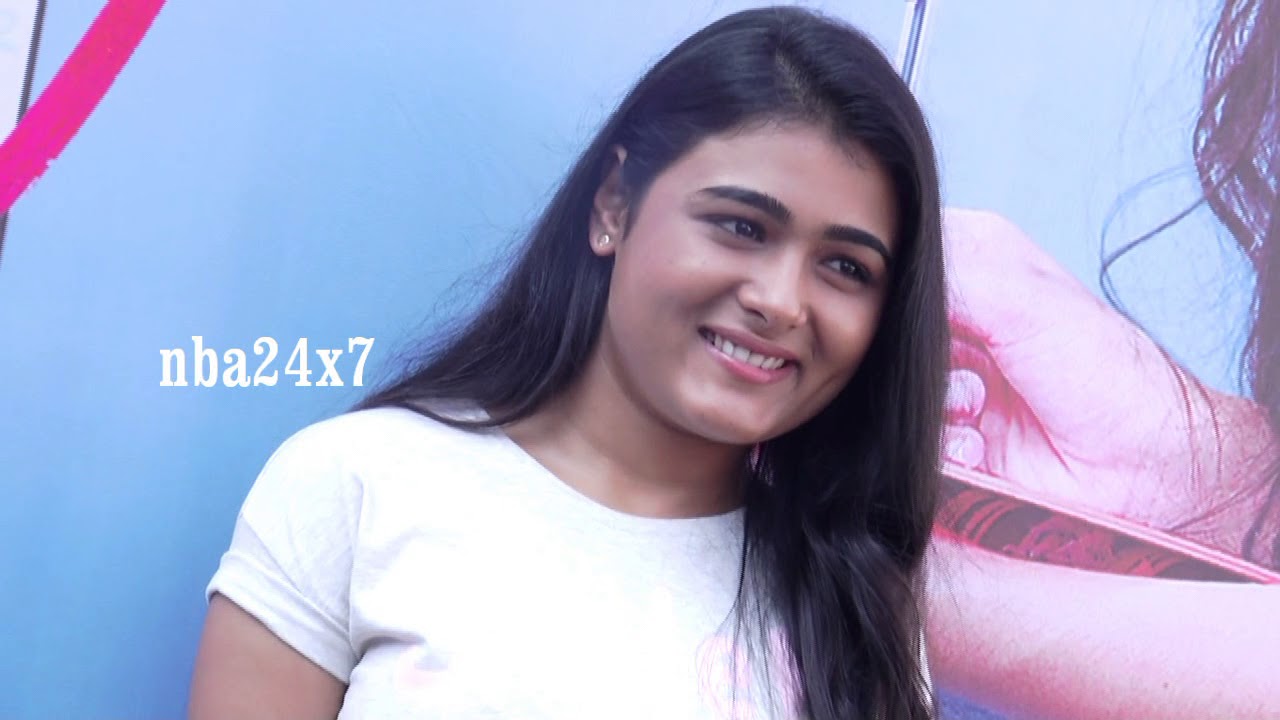 Arjun Reddy Heroine, Shalini Pandey in '100% Kadhal' Tamil Film | nba ...