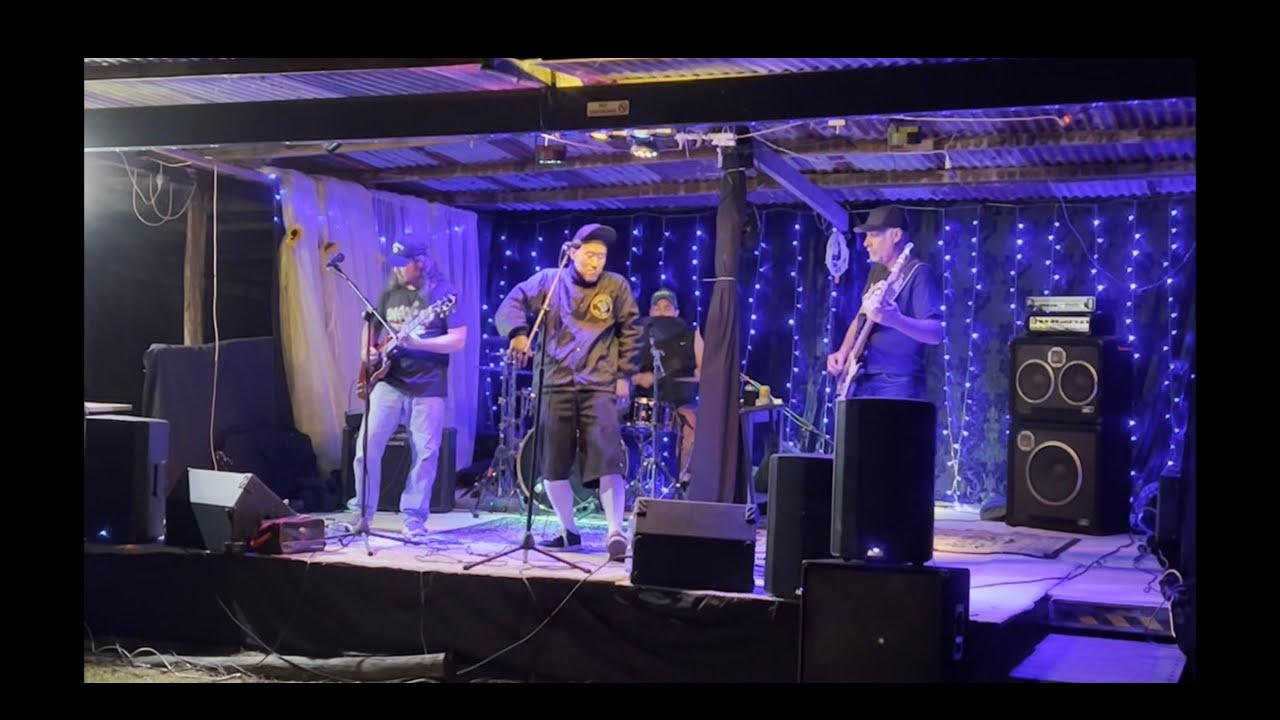 The Hefties - Tumble Rock (at Celebrations on the Green. 9/9/2023 ...