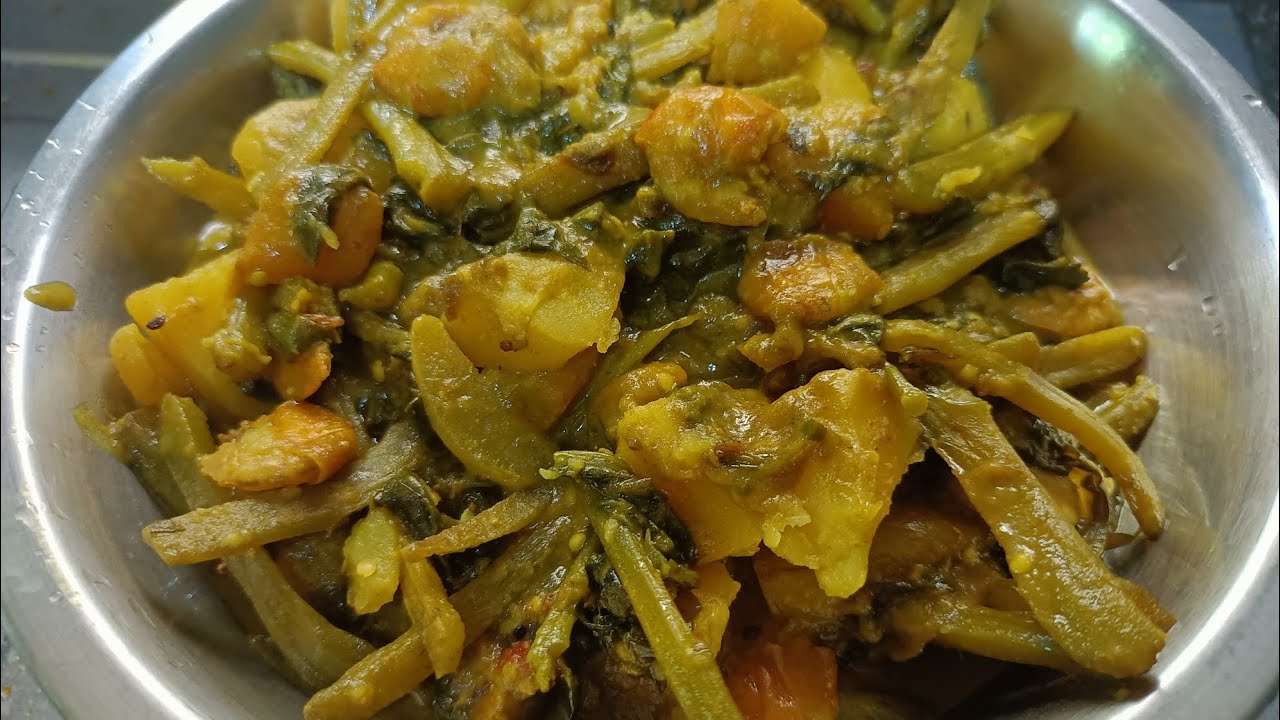 Chingri Diye Pui Shaker Recipe -RANDHAN SHALA - YouTube