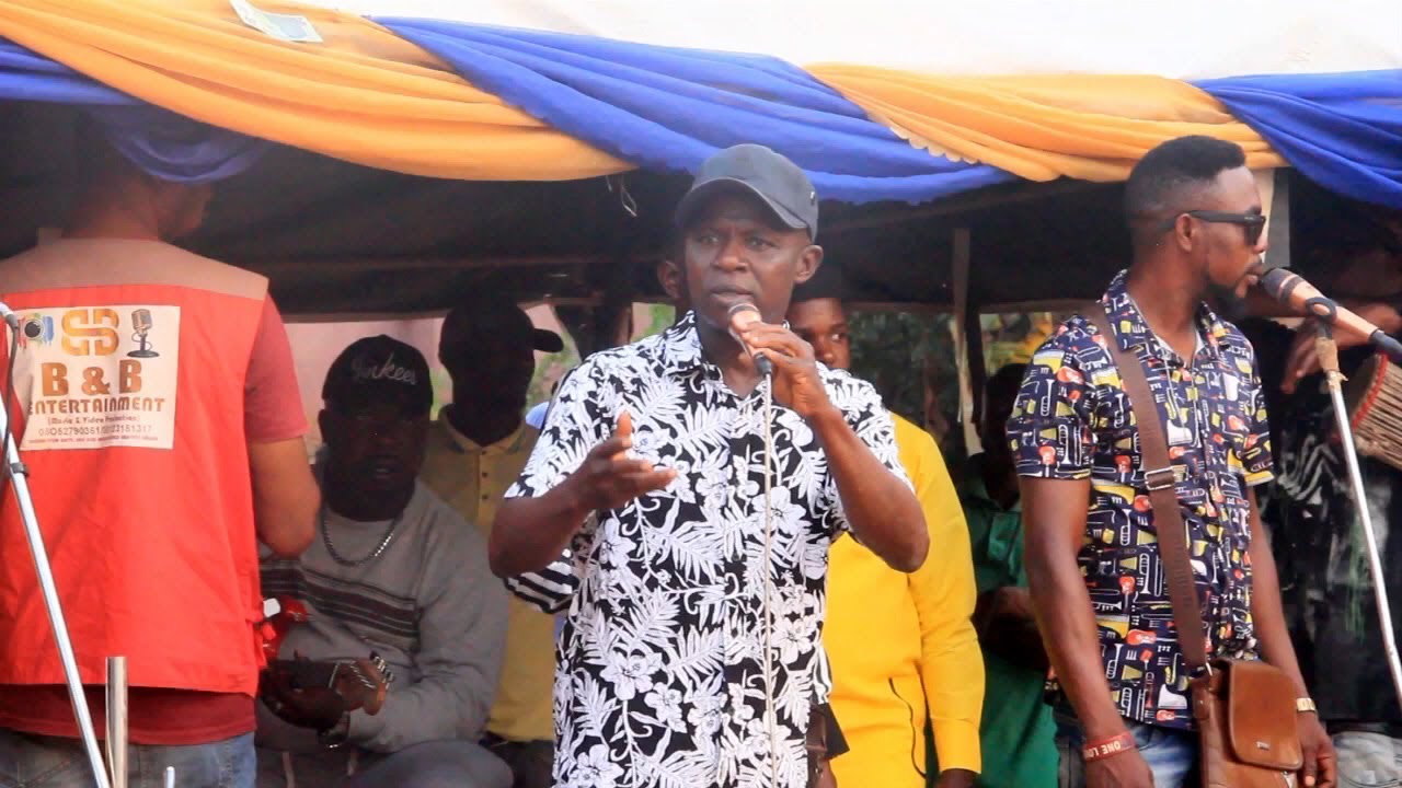 AMBASSADOR JOKER BOY LATEST ft KASHIMU LIVE ON STAGE - YouTube