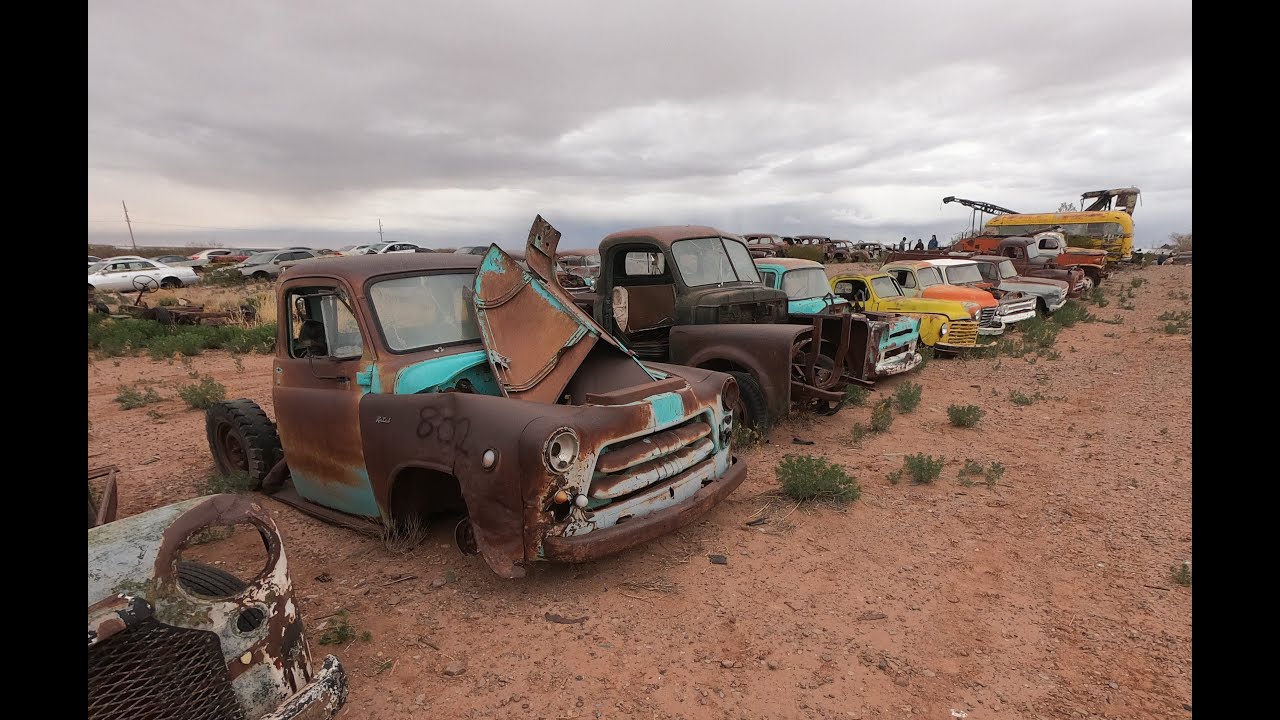 walking around the junkyard before the auction - YouTube