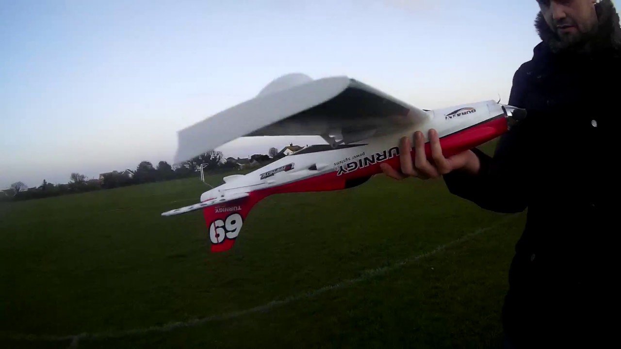 Durafly EFXtra 4cell 2200 8x8 APC prop - YouTube