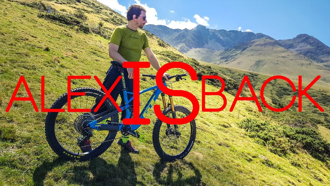 Alexis is back - YouTube