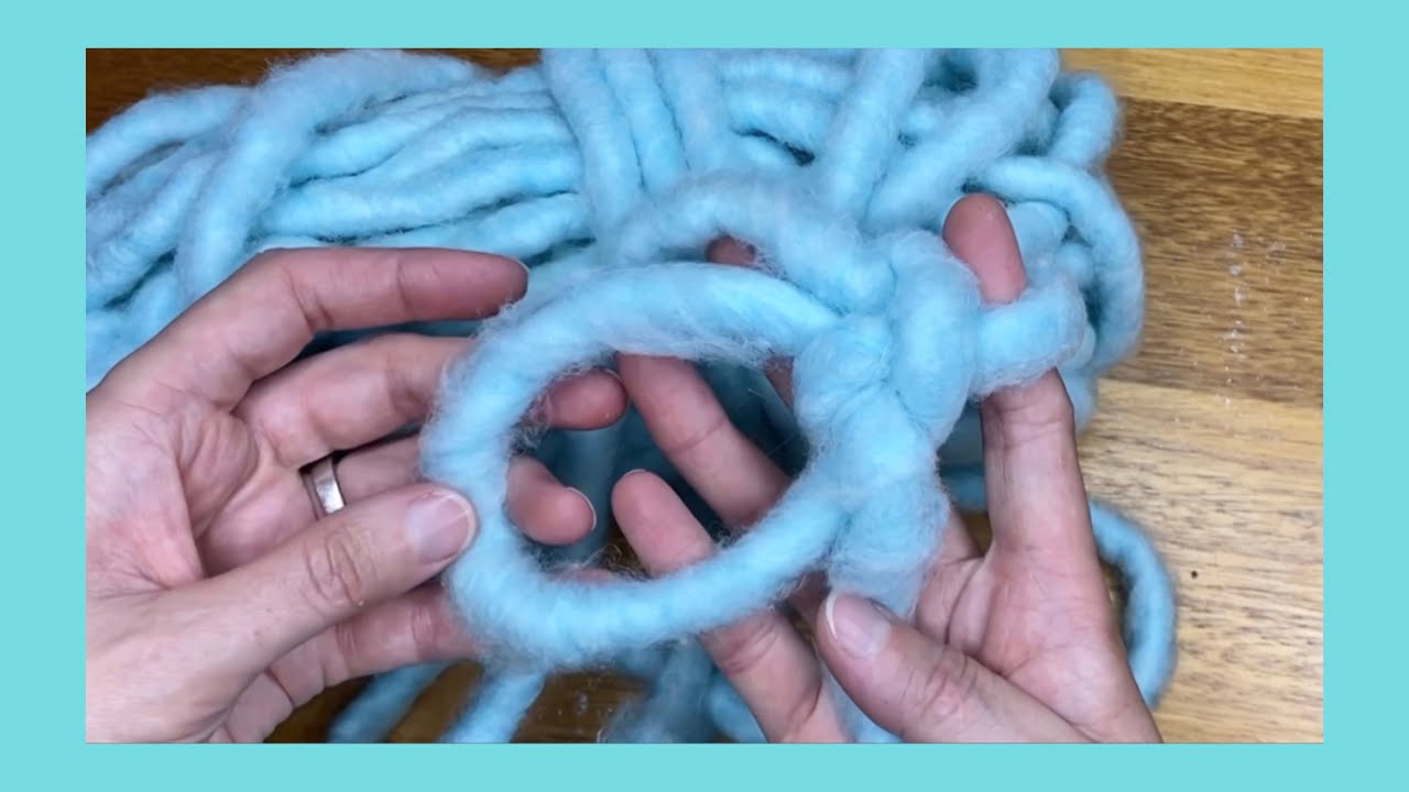 Magic Circle Tutorial with CHUNKY Yarn - YouTube