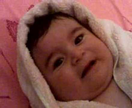 komik video - sıla düdükle ağlama