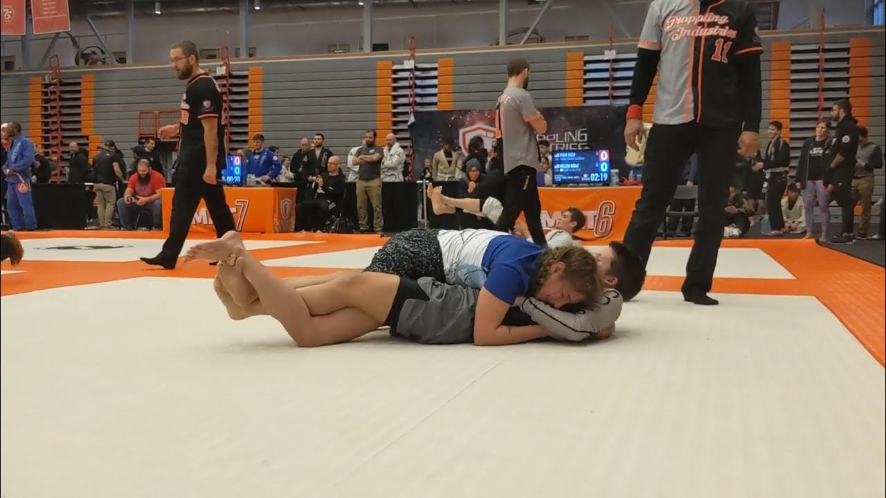 Amanda Venables Blue Belt No-Gi Match 3 Grappling Industries 12/10/22 - YouTube