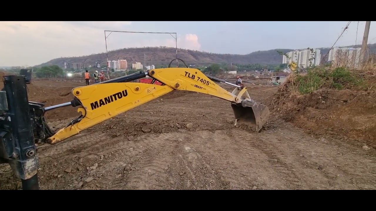 jcb 5cx backhoe making road & loading mud in Tata truck 2518 and Tata ...