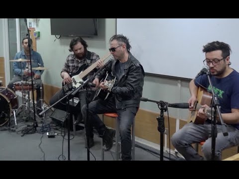 SAM DEASON entrevista AIEP + CIELO ROJO Sesión Acústica - YouTube