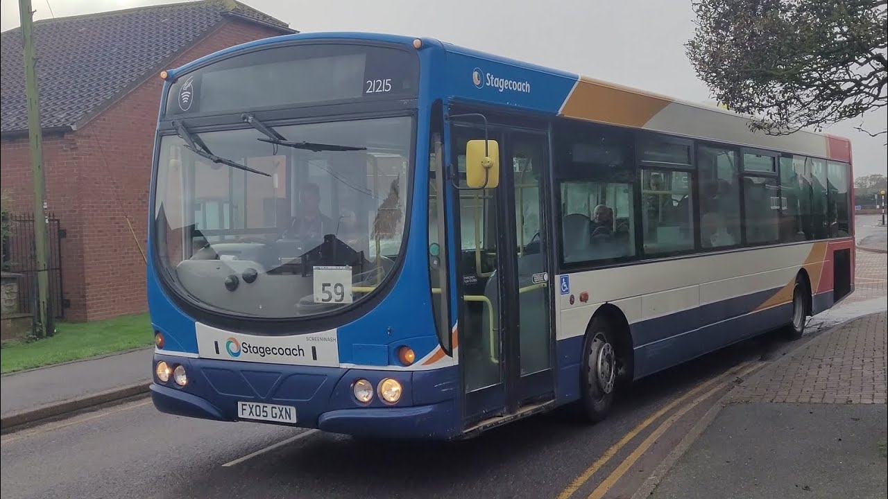 Stagecoach Skegness Volvo eclipse 21215 FX05 GXN leaving chapel bus ...
