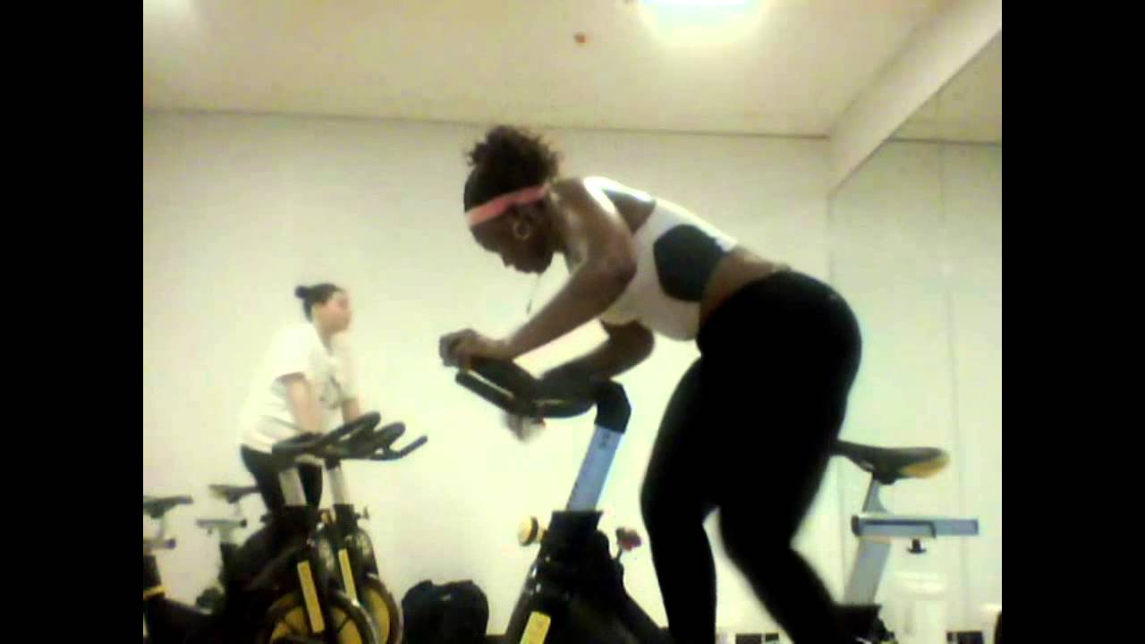 SPINNING CLASS FOR ALL LEVELS FREEEEEEE!!!!!!!! - YouTube