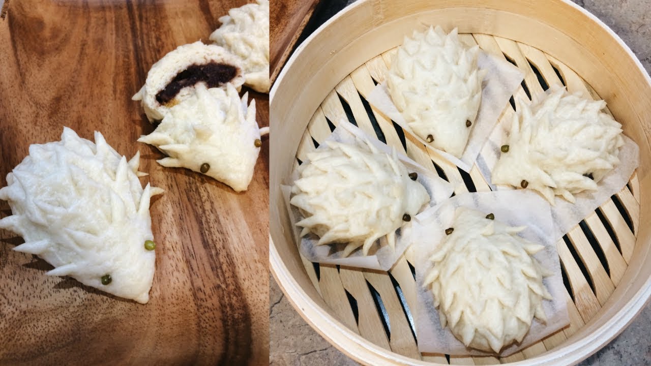Steamed "Hedgehog" Buns (刺猬黑豆沙包) - YouTube