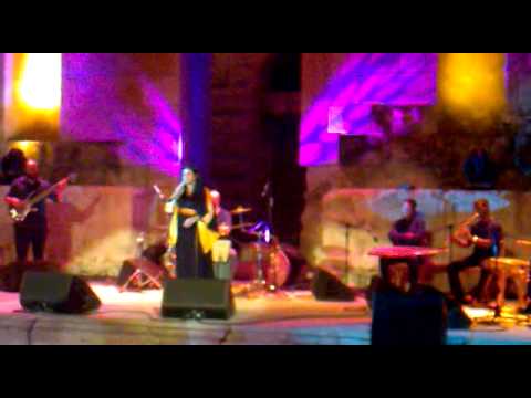 Sana Moussa - Amman concert - YouTube