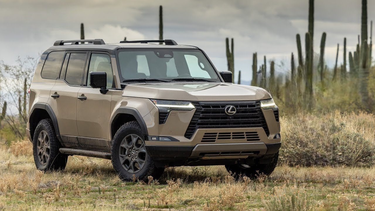 2024 Lexus TX550h+, Balancing Power, Efficiency, and Luxury in Every ...