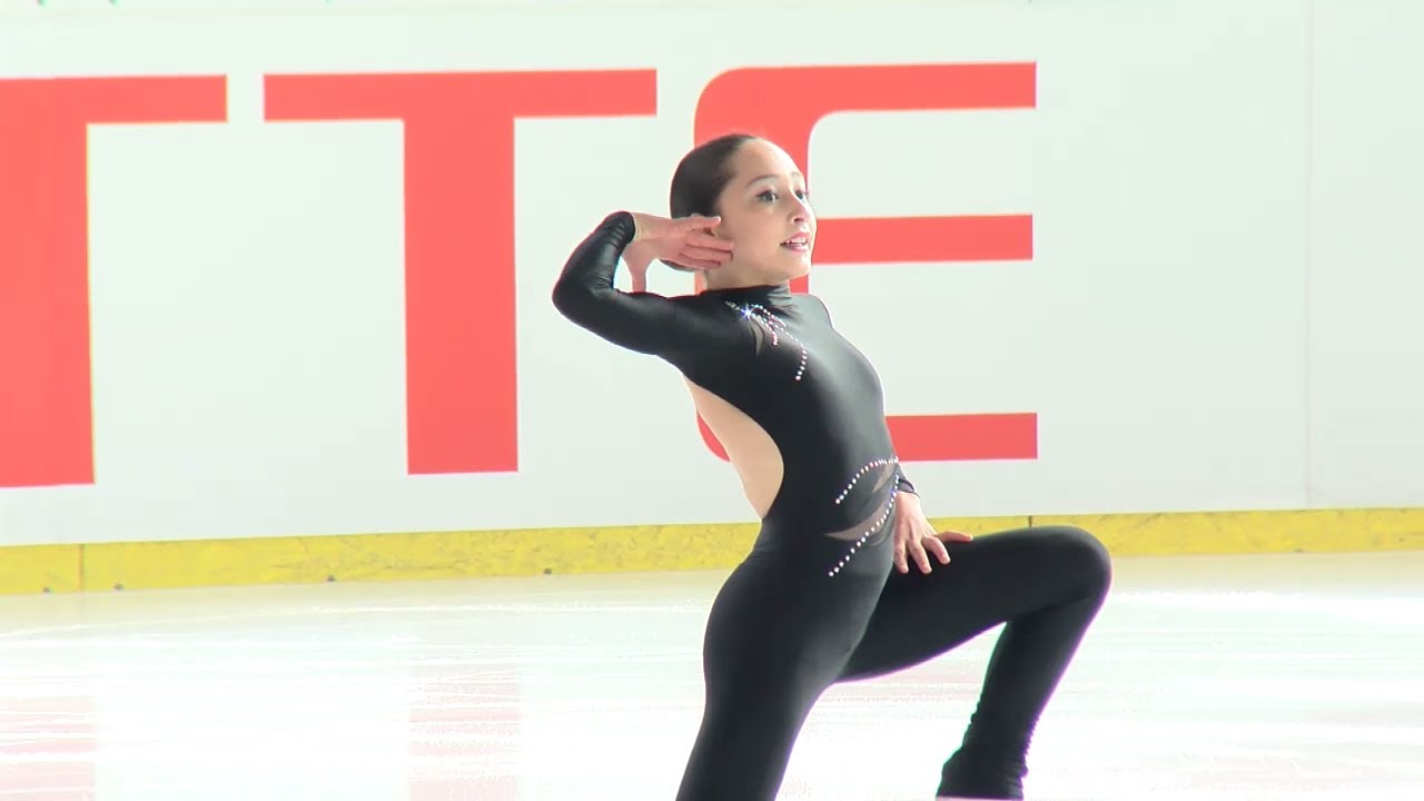 Hanna HARRELL USA Ladies Short Program EGNA-NEUMARKT 2017 - YouTube