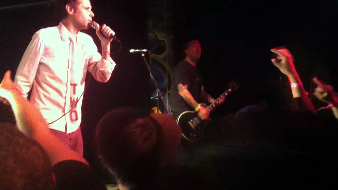 Bouncing Souls - 2011-06-10 - Hopeless Romantic - Chicago, IL - YouTube