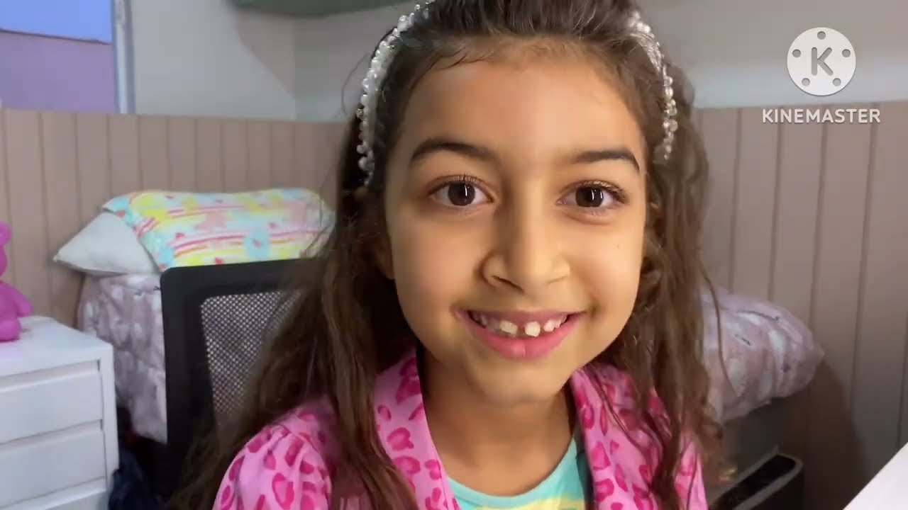 REAGINDO AOS MEUS VÍDEOS ANTIGOS- Isa Palú - YouTube