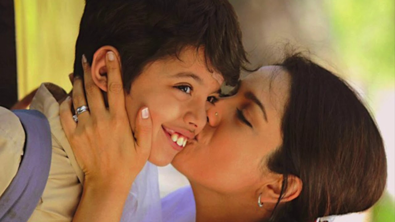 Maa Meri Maa(song) | Kailesh Kher | Mother's Day Special | Dasvidaniya | Vinay Pathak | Sujal ...