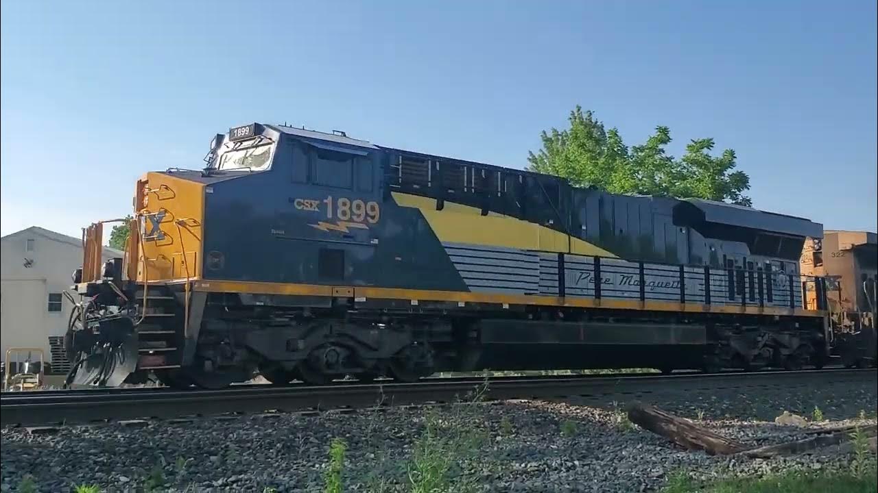 CSX 1899 New CSX heritage unit. Pere Marquette Passenger Livery. CSX YN2 paint sceem 332. - YouTube