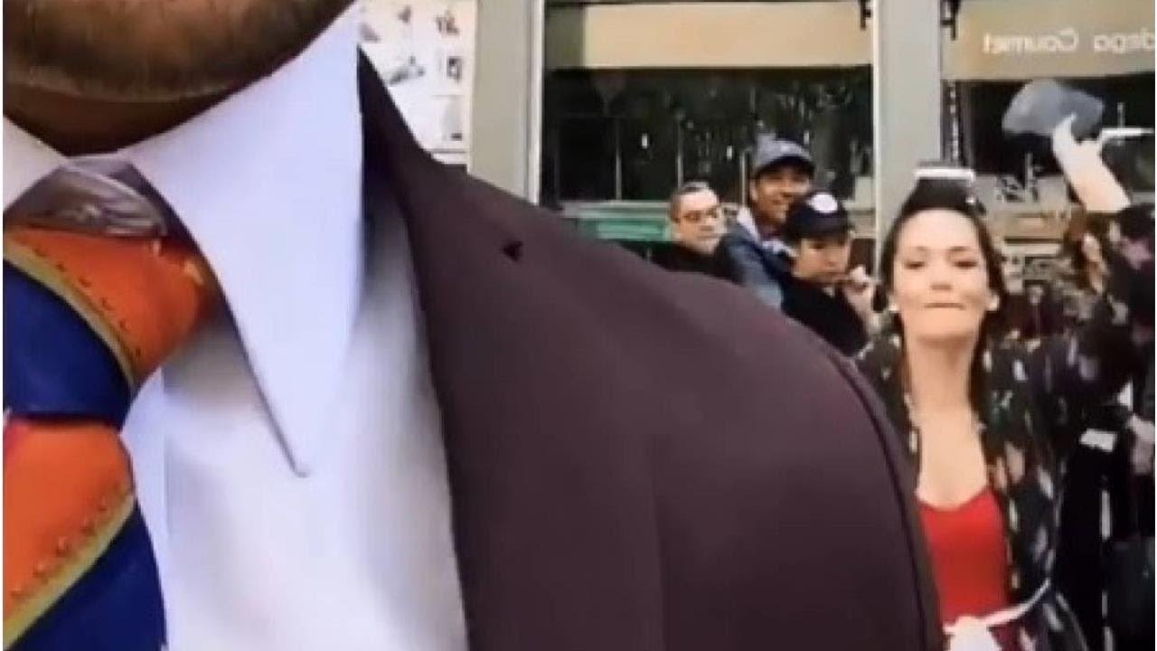 Lina Tejeiro comprobó el poder de la chancleta con otro actor - YouTube