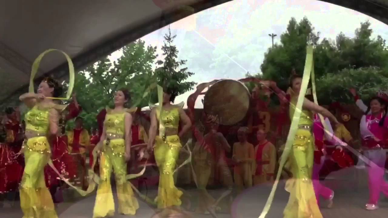 2013 Chinese Culture Days - Golden Snake Dance - YouTube