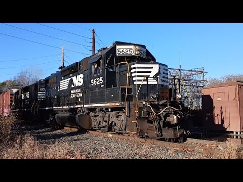 A Gorgeous Day Railfanning CSAO WPCA-51 With NS 5625/5302 On 11/26/2024 - YouTube