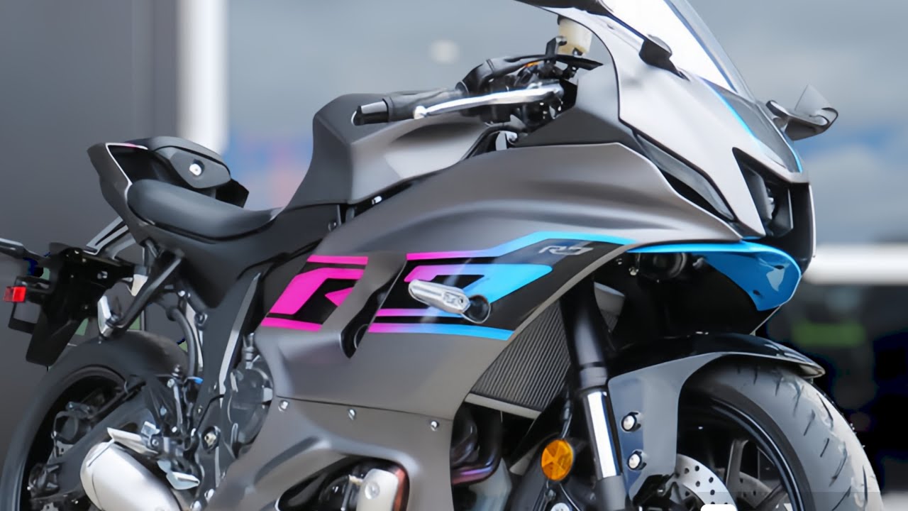 2024 Yamaha R7 Mattte Grey_More sophisticated than previous years - YouTube