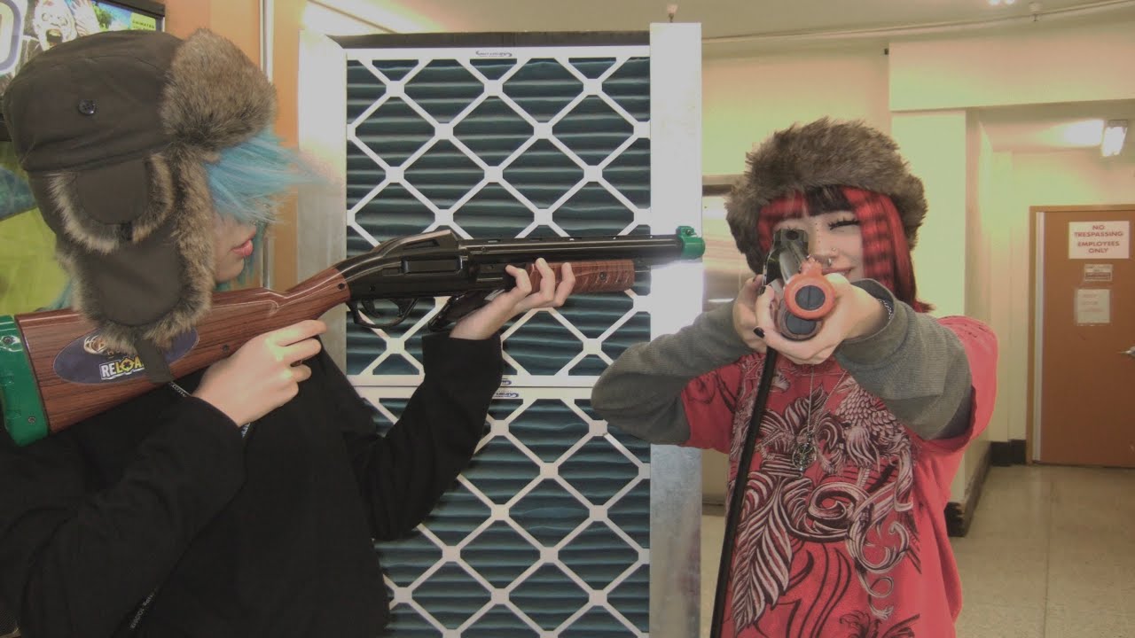 fighting emos at thrift for affliction - YouTube