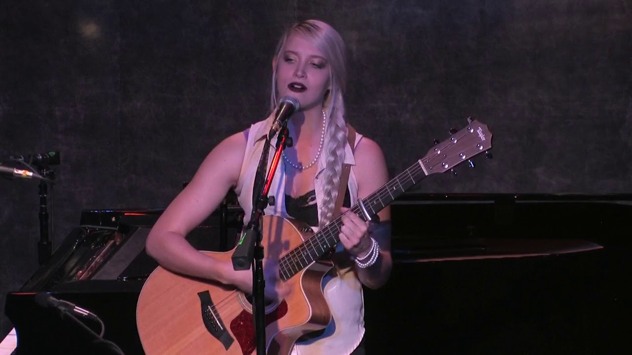 Jessie Ruth "Cheap Wine and Cigarettes" @ Eddie Owen Presents - YouTube