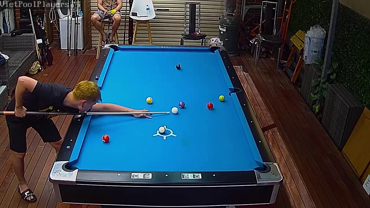 10 Ball Ring Game - YouTube