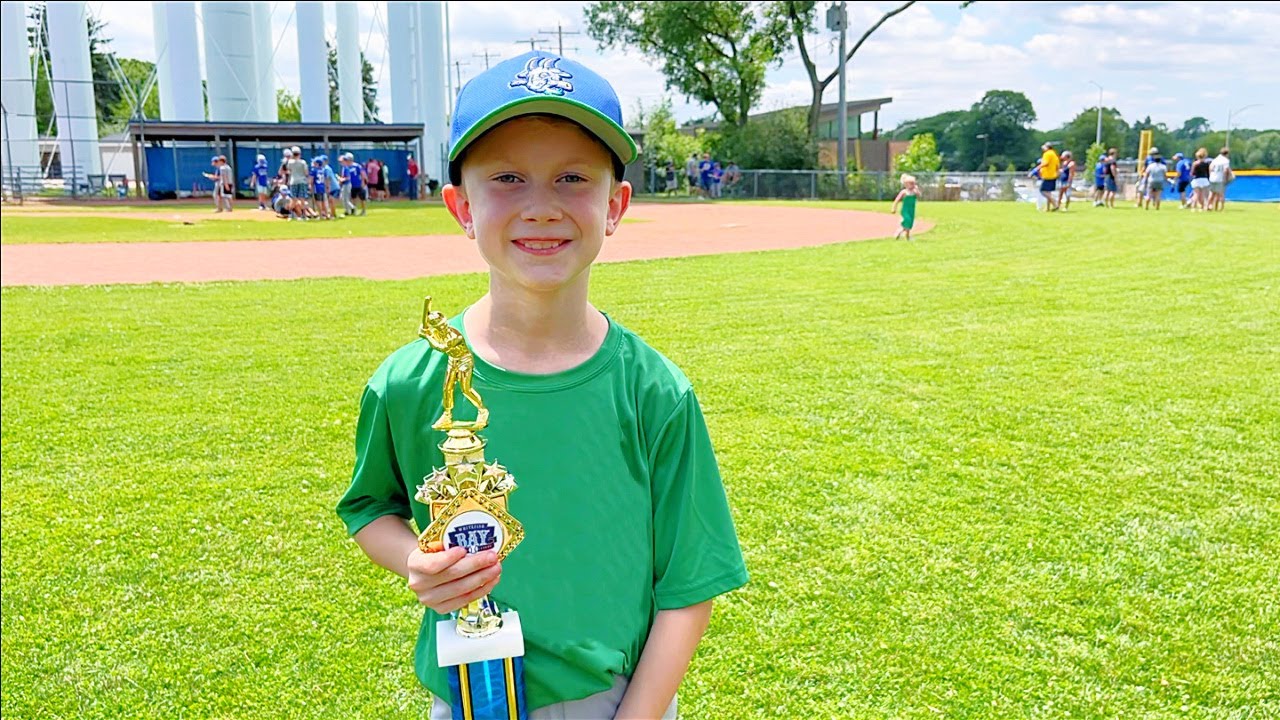 Colin WINS The Baseball Championship! - YouTube