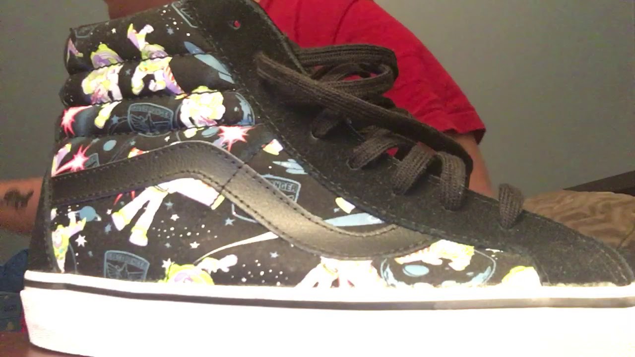 ASMR - Toy Story Buzz Lightyear Vans Unboxing - YouTube